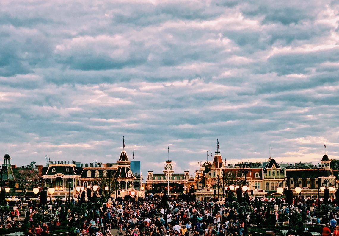 Walt Disney World: Just the Basics for Beginners - Amber Likes