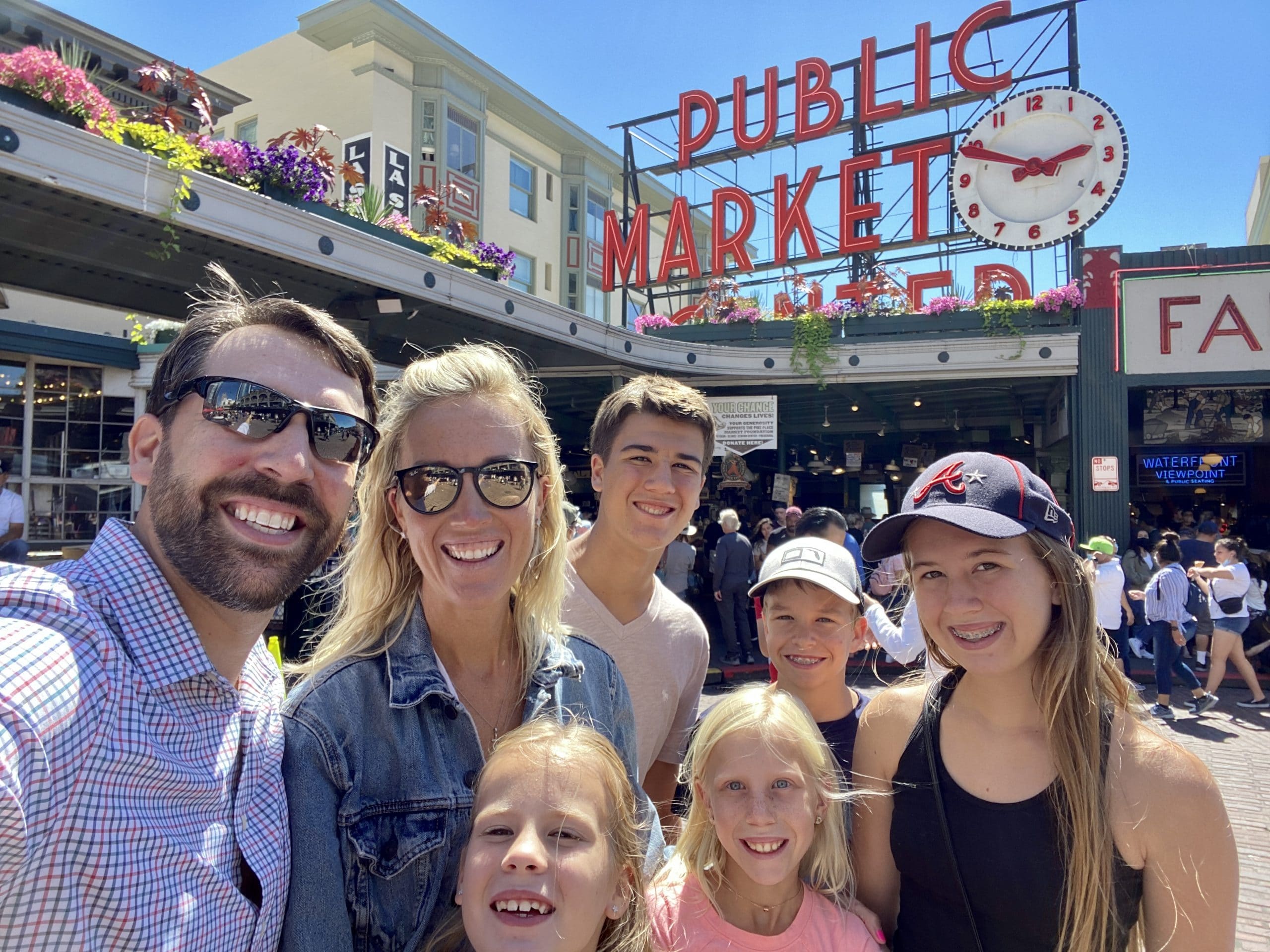 How to Plan a Trip to Seattle with Kids - Amber Likes