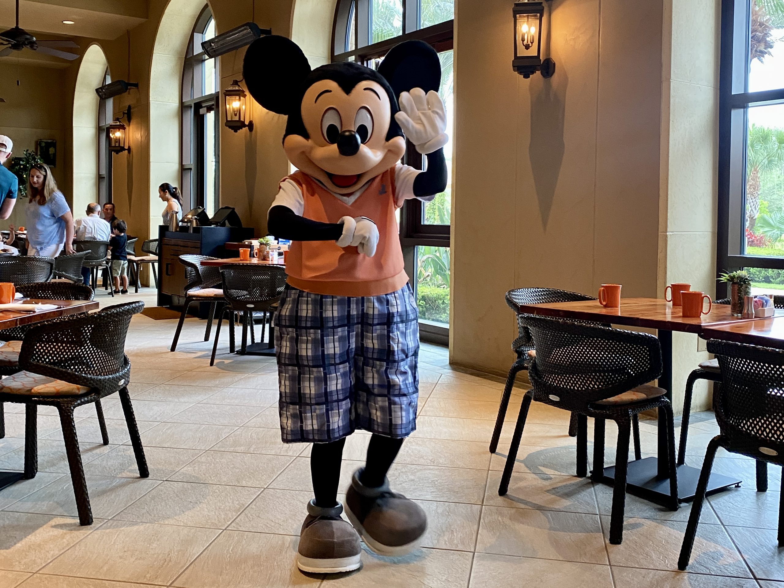 Ravello Character Breakfast at Four Seasons Orlando - Amber Likes